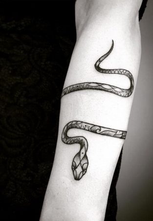 15+ Snake Bracelet Tattoo Ideas - PetPress