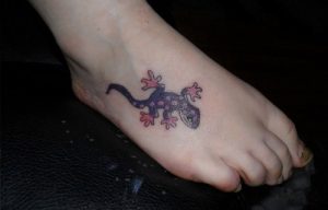 21+ Small Lizard Tattoo Designs For Men and Women - PetPress